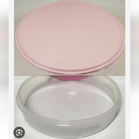 Tupperware | Kitchen | Tupperware 2 Round Pie Food Storage Container ...